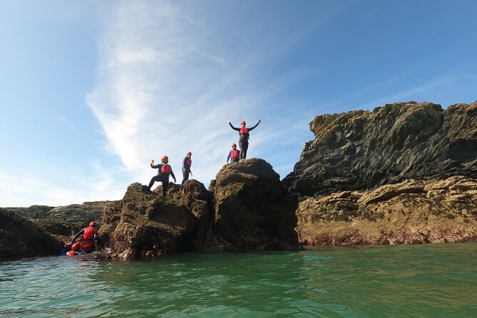 Coasteering (Cliff Jumping, Scrambling, Wild Swimming) on Anglesey - Exploring the Stunning Anglesey Coastline