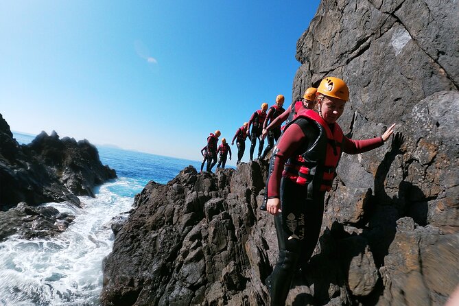 Coasteering Tour - Cliff Jumping, Swimming, Scrambling. - Preparing for the Adventure