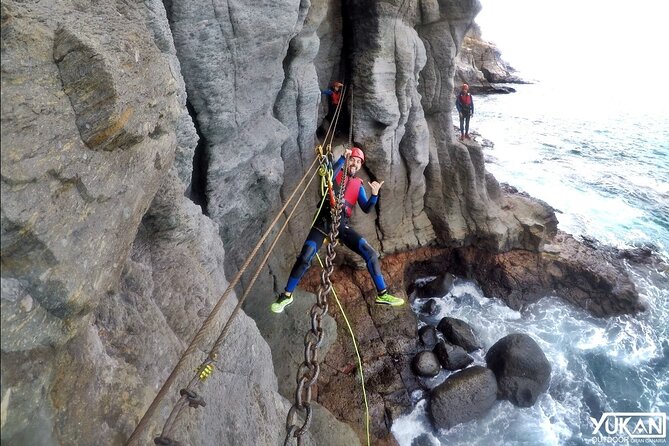Coastering in Gran Canaria (Aquatic Route in the Ocean Cliffs) - Crossing Floating Bridges and Abseiling
