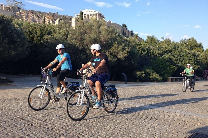 Coastline on eBike Tour - What’s Included and What’s Not