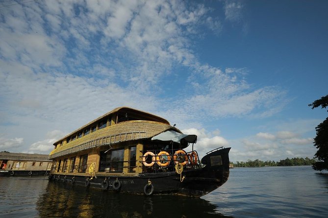 Cochin Shore Excursion Kerala Houseboat Trip(with Lunch, Pickup &Drop from Pier) - The 5-Hour Private Houseboat Cruise