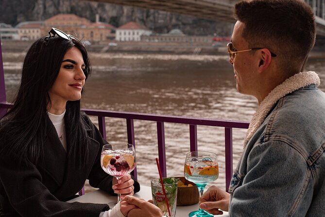 Cocktail Cruise Downtown Budapest Winter Edition - Capturing the Scenic Views