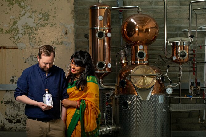 Cocktail Masterclass & Distillery Tour Combo - Age Requirement and Accessibility