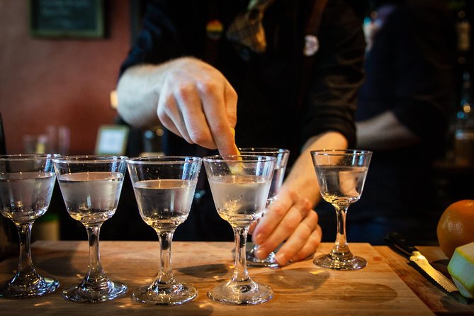 Cocktails & Tastes Tour in Colorado Springs - What to Expect