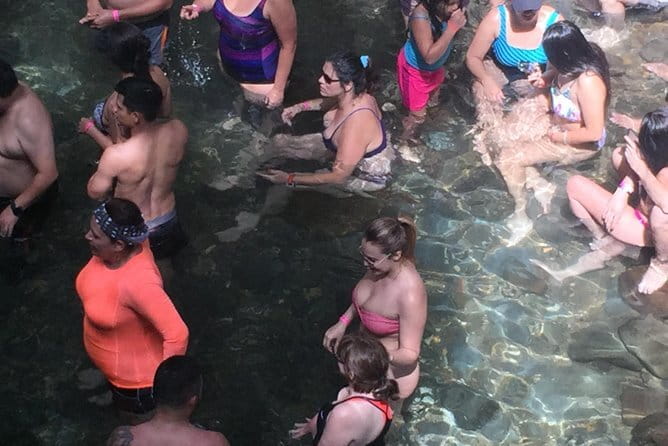 Coffee & Chocolate Tour+Sloths Park & Llanos de Cortez Waterfall - FAQ