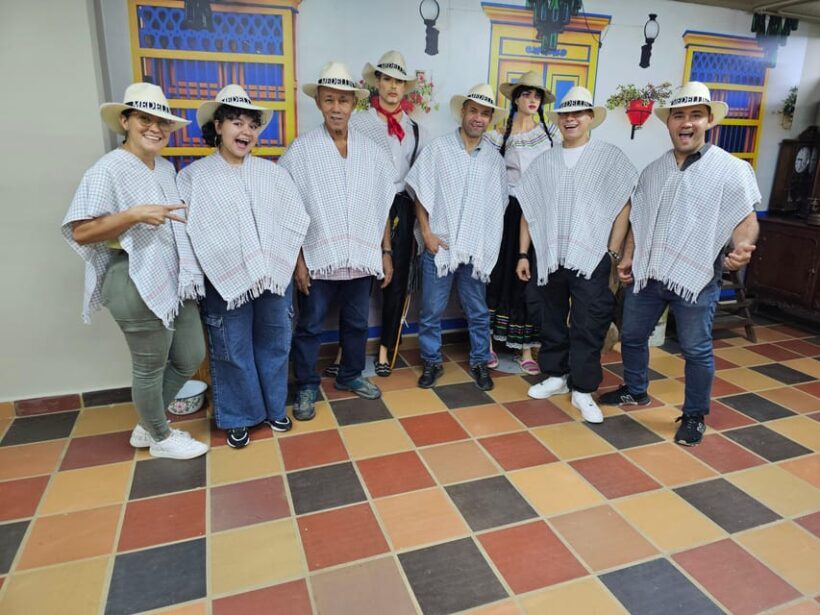 Coffee Experience with roasting show in Comuna 13 - Key Points