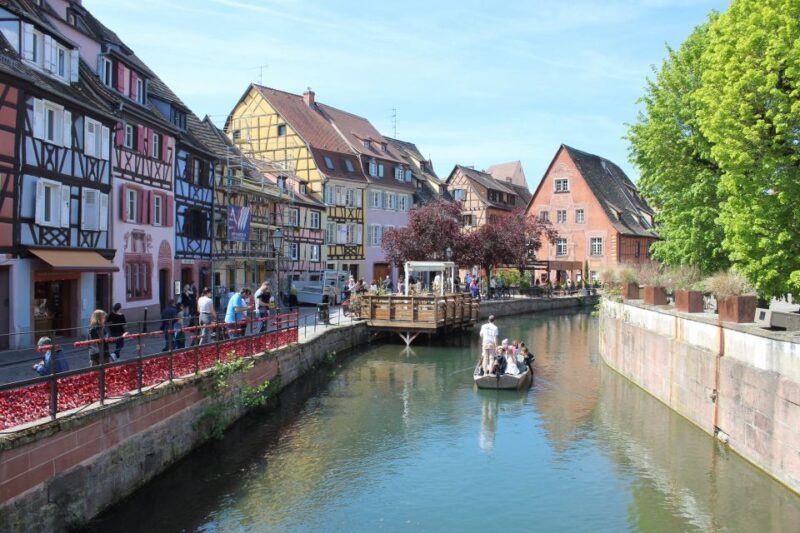 Colmar: Highlights Walking Tour and Wine Tasting - Guide & Group Size