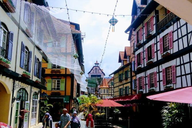 Colmar Tropicale, Bukit Tinggi with a Batu Caves Day Tour - Exploring Colmar Tropicale: A Slice of France in Malaysia