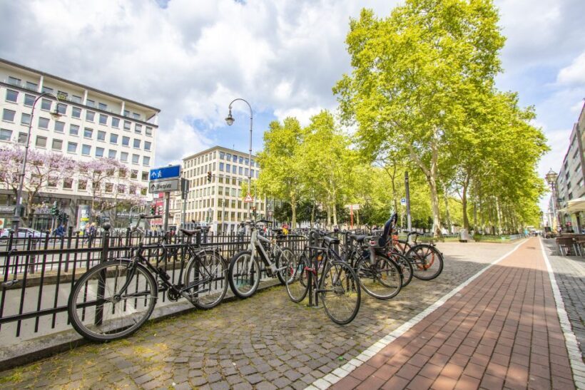 Cologne: Capture the most Photogenic Spots with a Local - Key Points