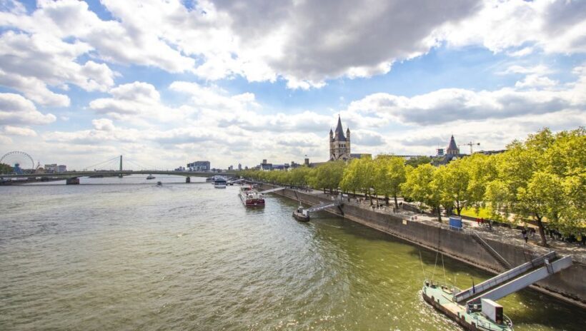 Cologne: Capture the most Photogenic Spots with a Local - The Stops and Sights