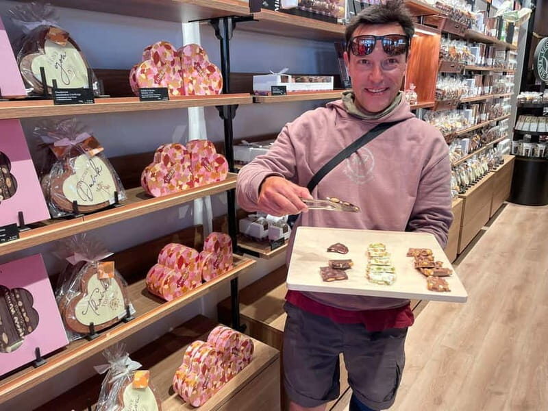 Cologne: Chocolate tasting Tour per Rickschaw - An In-Depth Look at the Cologne Chocolate Tasting Rickshaw Tour