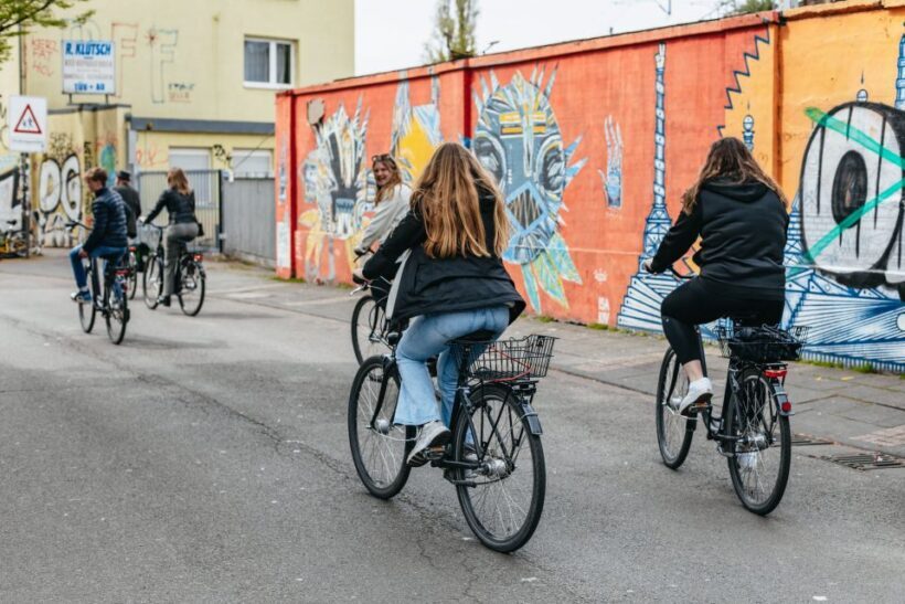 Cologne: Ehrenfeld Street Art Bike Tour - The Value of a Guided Bike Tour