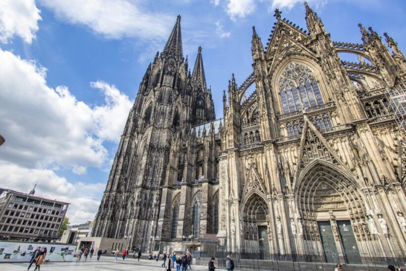 Cologne: Express Walk with a Local in 60 minutes - Why This Tour Works Well