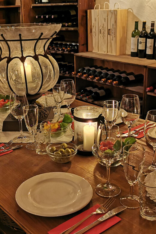 Cologne-Nippes: Gourmet wine tasting with cheese platter - An In-Depth Look at the Cologne-Nippes Gourmet Wine Tasting