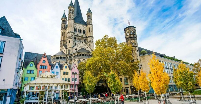 Cologne: Old Town Highlights Private Walking Tour - Exploring Cologne’s Historic Heart