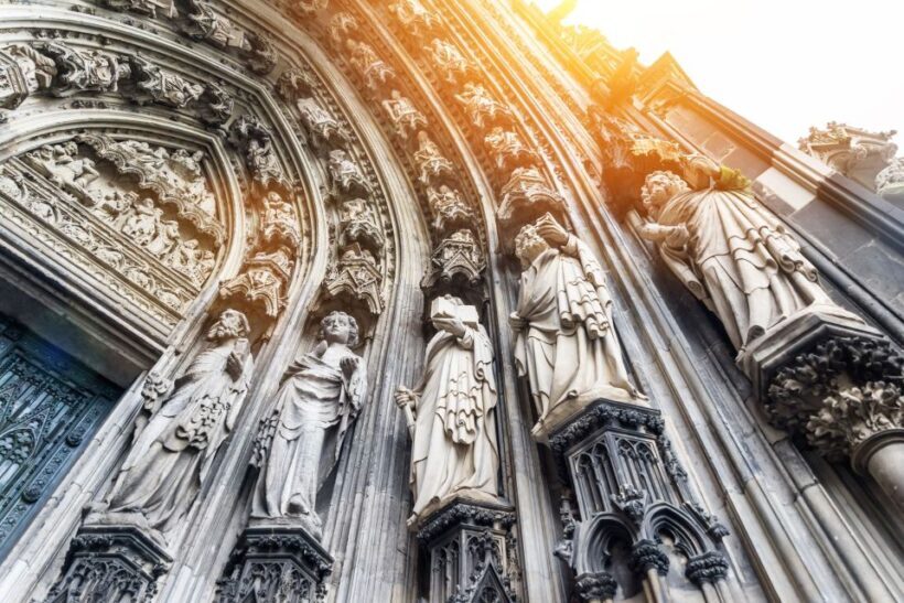 Cologne: Old Town Highlights Private Walking Tour - Going Further: 4-Hour Tour and the Cathedral Tower