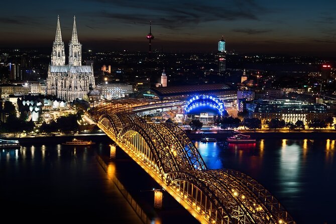 Cologne Private Roundtrip transfer incl. chocolate museum tickets - The Sum Up