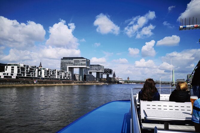 Cologne skyline tour with audio guide 90 minutes - FAQ