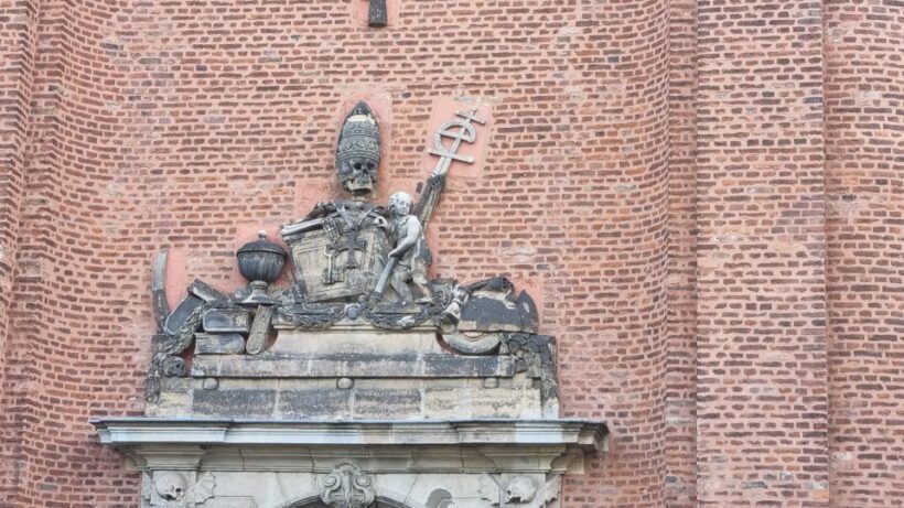 Cologne: Southside Severinsquarter Guided Tour in German - In-Depth Look at the Experience
