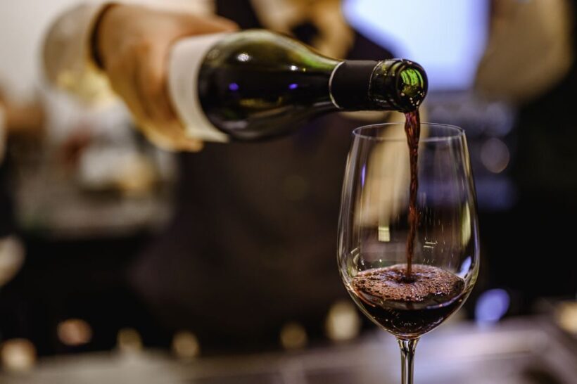 Cologne Wine Tasting Private Tour with Wine Expert - Key Points