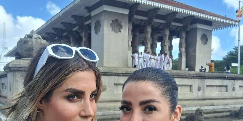Colombo: City Tour by Tuk Tuk - All Entrance fees Included - Key Points