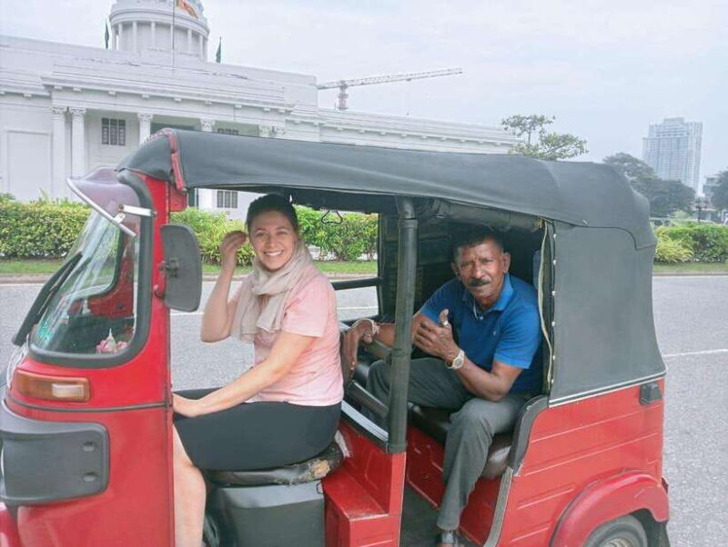 Colombo City Tour by Tuk Tuk - Why This Tour Works Well