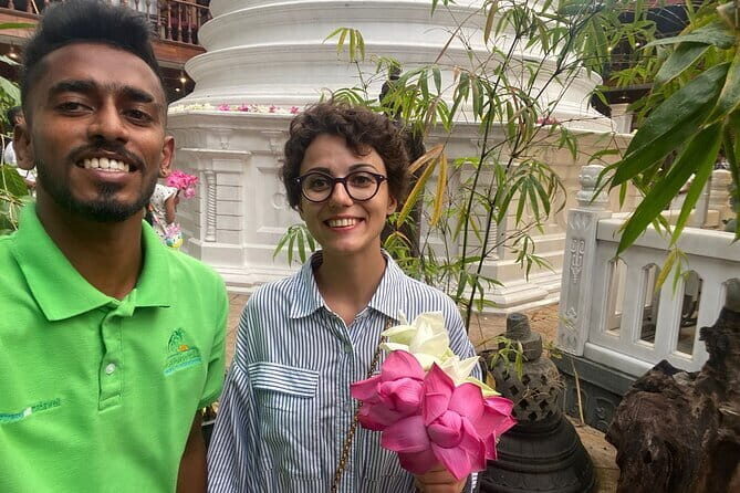 Colombo City Tour With Mahaweli - A Deep Dive into the Experience