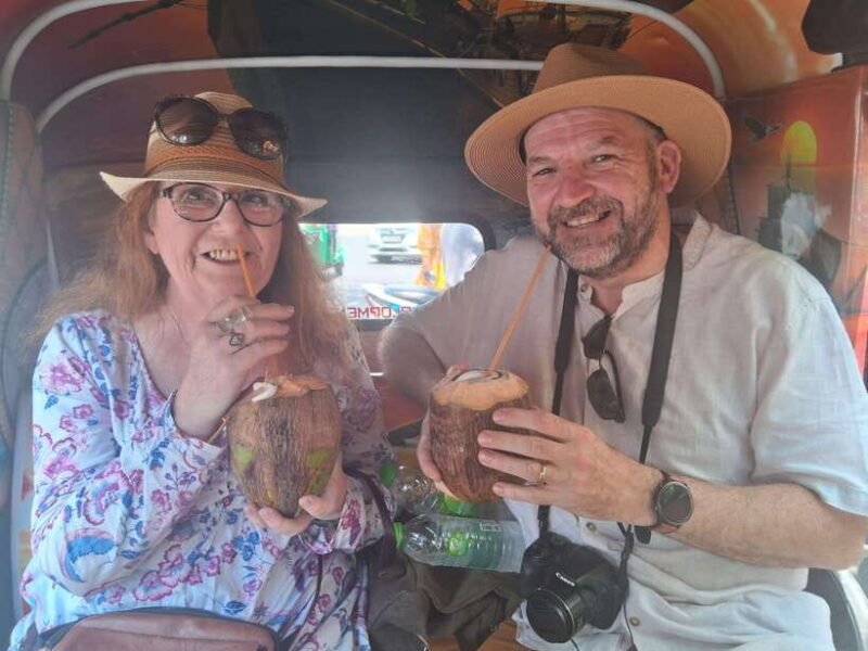 Colombo: Local Guide with Colombo City Tour by Tuk Tuk - FAQ