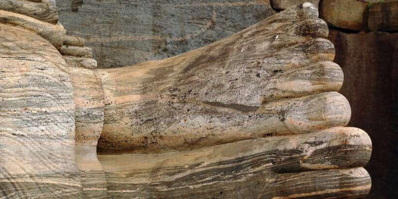 Colombo: Polonnaruwa & Sigiriya Guided Day Tour with Lunch - FAQ