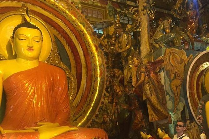 Colombo private City Tour by TukTuk Experience Morning or Evening - Frequently Asked Questions