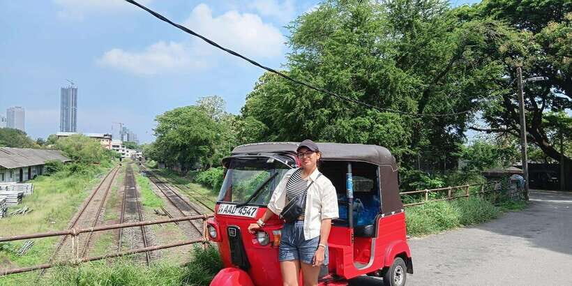 Colombo Private Guided City Tour by Tuk Tuk - All Inclusive - Key Points