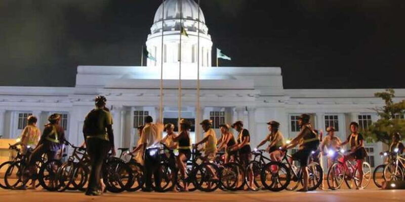 Colombo: Private Guided Night Cycling Tour - What’s Included and What’s Not