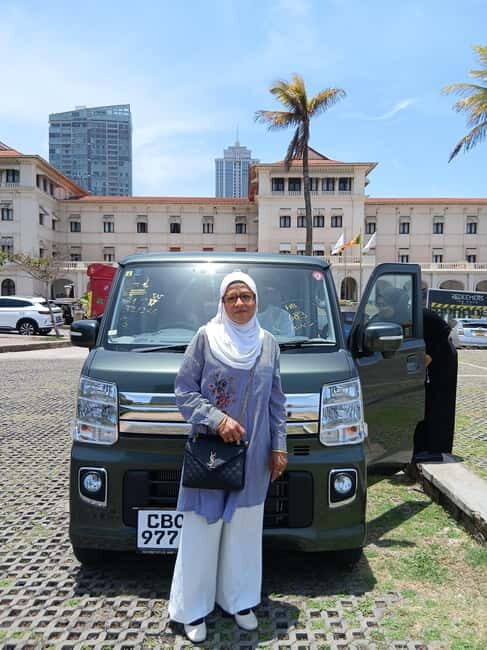 Colombo: Sightseeing City Tour by Car with Driver-Guide - FAQs