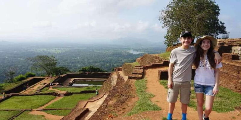 Colombo: Sigiriya Dambulla & Minneriya park Safari day tour - FAQ (Frequently Asked Questions)