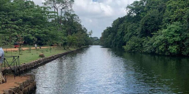 Colombo: Sigiriya Rock Dambulla and Minneriya National Park - FAQ