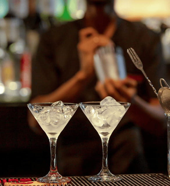 Colombo: Sri Lankan Street Food Tasting on Rooftop Bar - The Food: A Closer Look