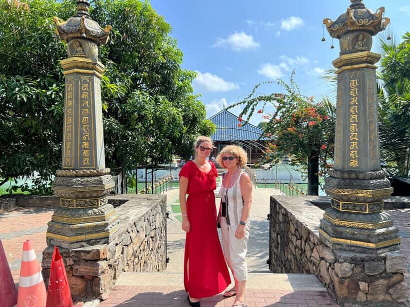 Colombo: Street Food Tour with Sightseeing by Tuk-Tuk - Who Should Consider This Tour?