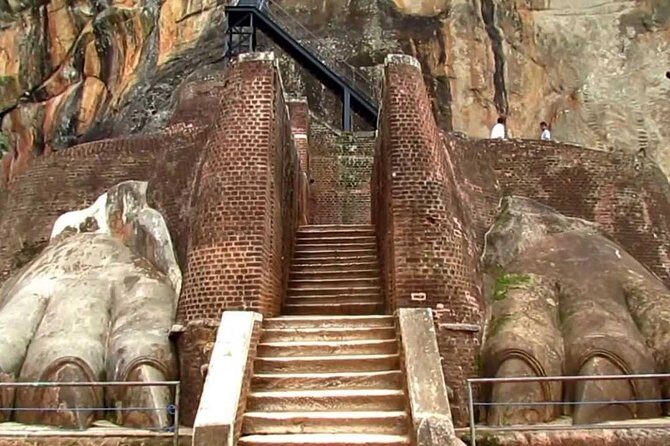 Colombo to Dambulla Sigiriya 02 Days Tour with Safari - Introduction