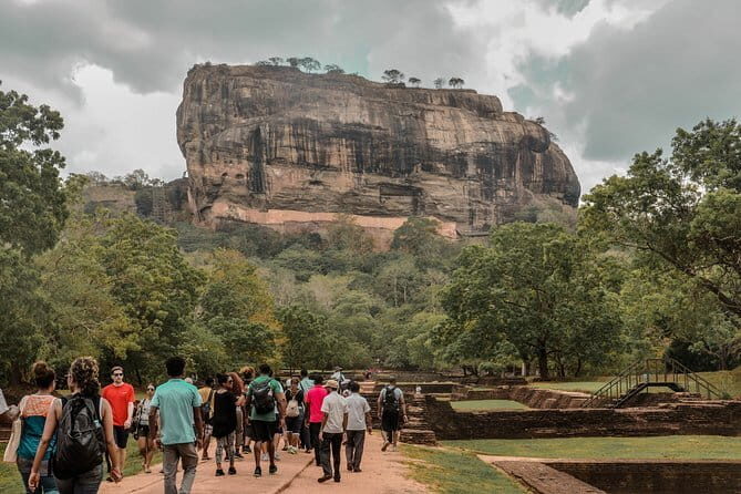 Colombo to Kandy Day Tour - FAQs