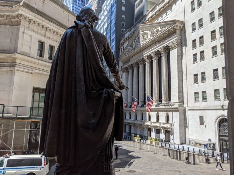 Colonial New York History Private Walking Tour - Key Points