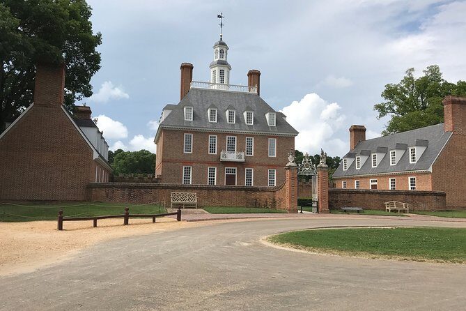 Colonial Williamsburg Wander: A Journey Through Time - A Detailed Look at the Williamsburg Experience