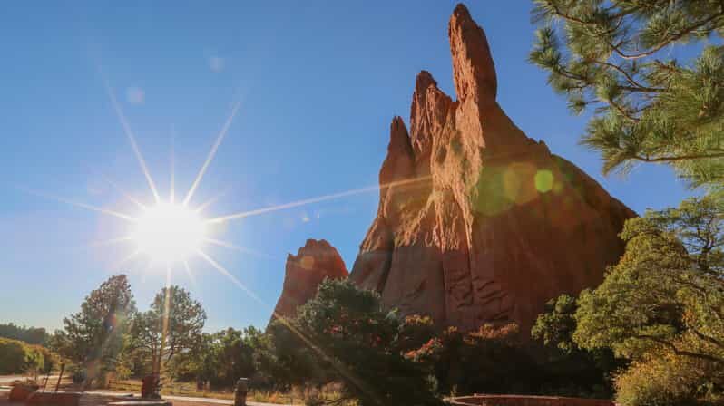 Colorado Springs: Garden of The Gods Classic Hiking Tour - Authentic Experiences and Highlights from Reviews