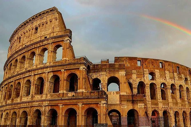 Colosseum & Ancient Rome - Private Tour - Ascending the Palatine Hill