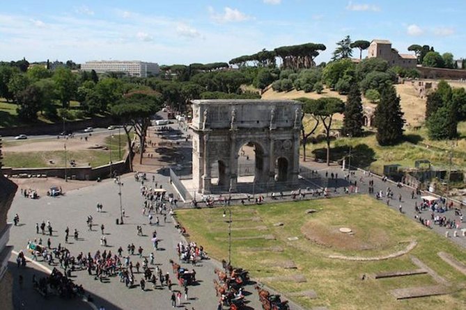 Colosseum and Ancient Rome up to 14 People Guided Tour - Why Choose This Guided Tour