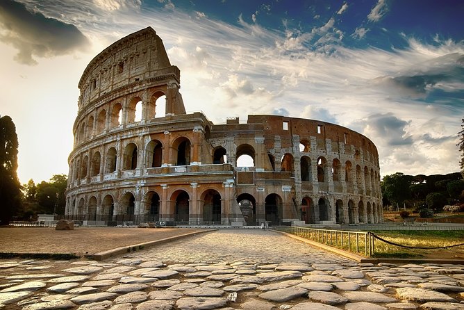 Colosseum and Roman Forum Guided Tour - Traveler Experiences and Feedback