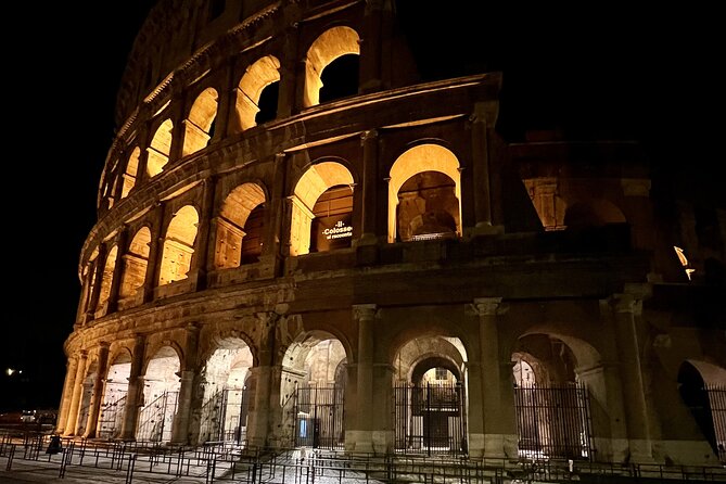 Colosseum and Roman Forum Sightseeing Area Night Walking Tour - Key Points