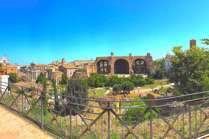 Colosseum Arena Floor, Roman Forum and Palatine Hill Tour - Personalized Guided Tour Experience