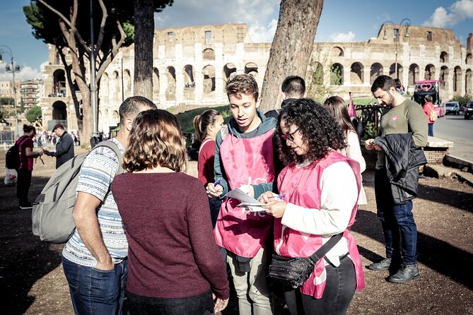 Colosseum Escorted Entrance Combo Pass With Open Bus - Language and Audio Support