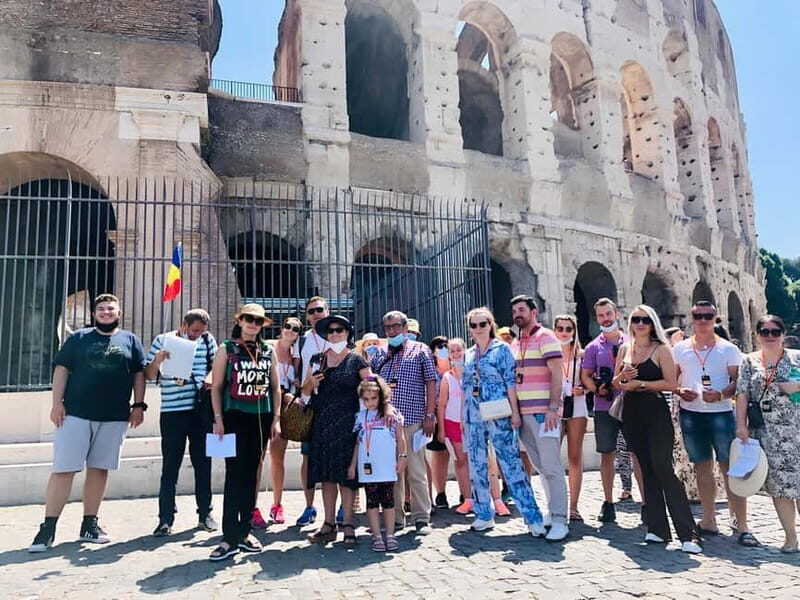 Colosseum Express Guided Tour / Forum & Palatine Audioguide - Deep Dive into the Experience