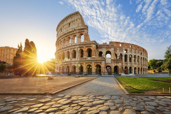 Colosseum Gladiators Arena and Roman Forum Guided Tour - Guided Tour Experience